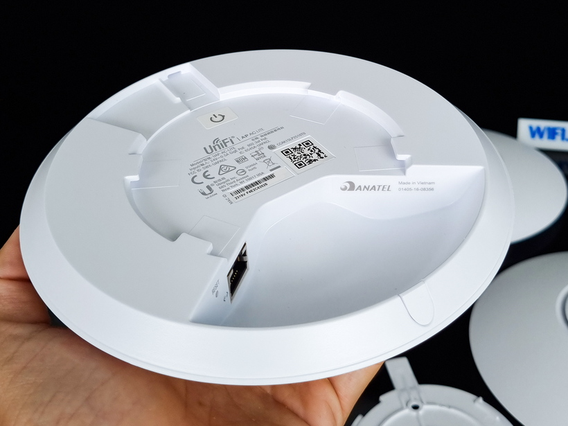 WiFi Ubiquiti UniFi AP AC PRO